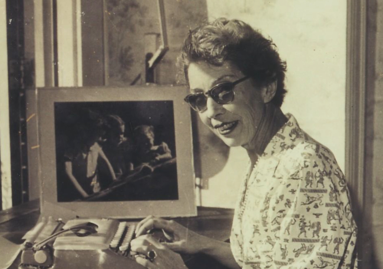 Conozcamos a Marcela Paz - Biblioteca Viva